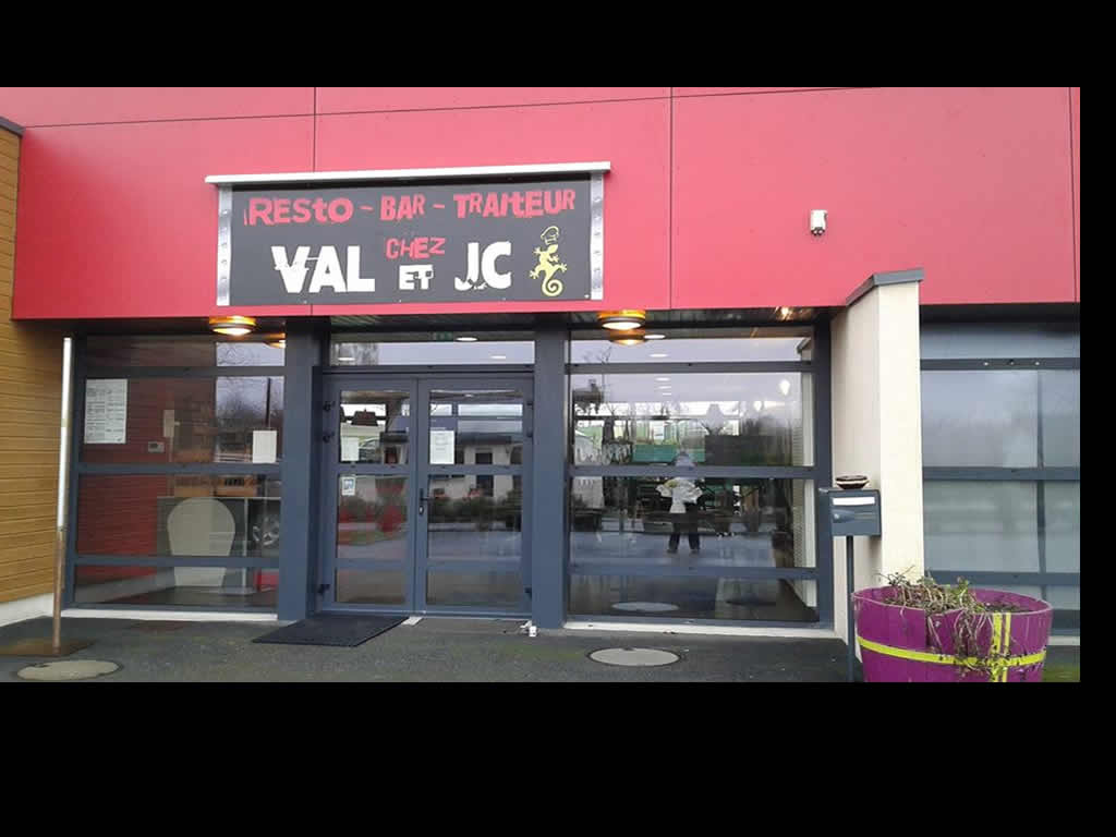 CHEZ VAL ET JC (Fromentières) | Tourism portal of the department - La ...